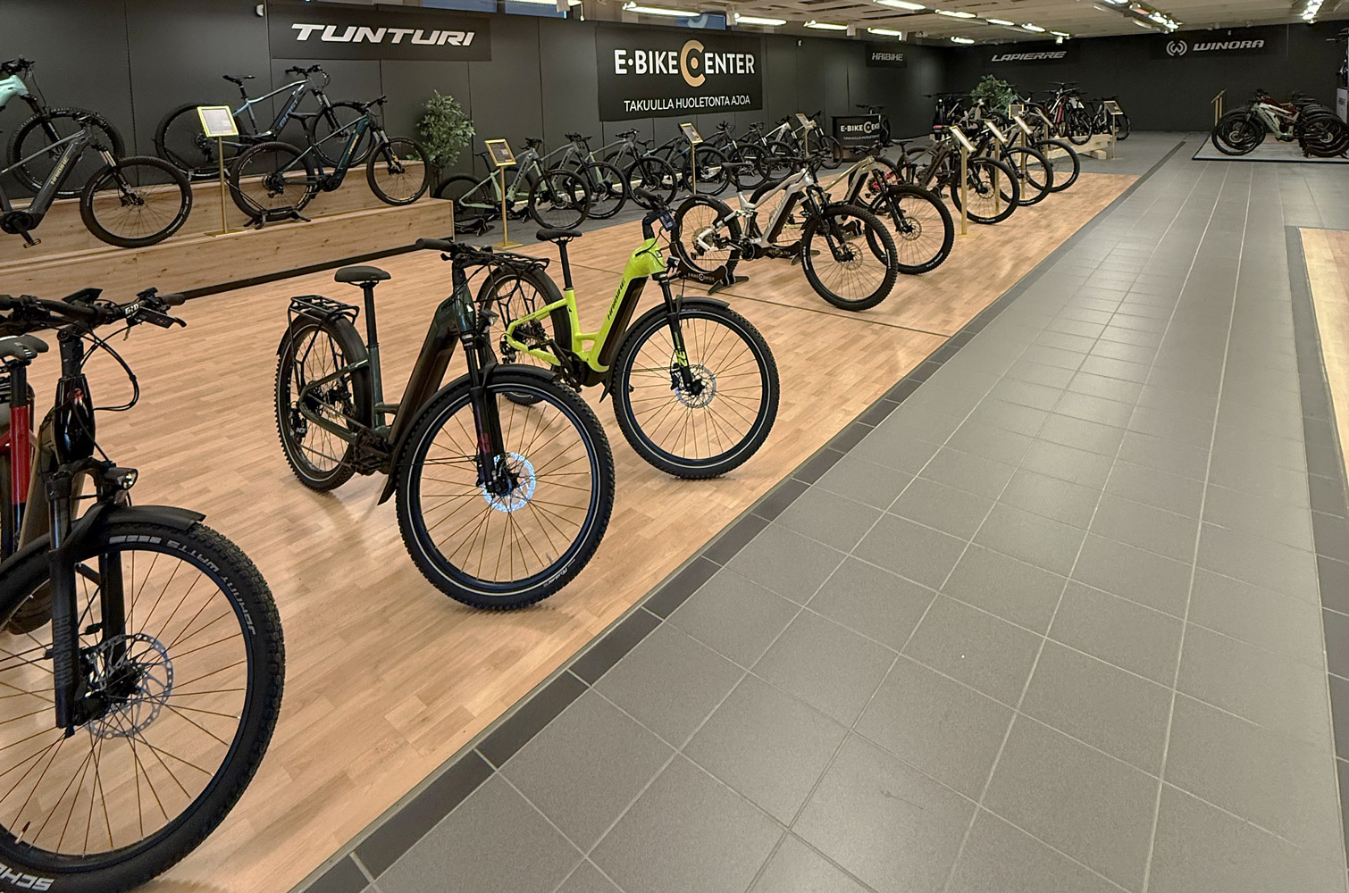 Sähköpyöräkauppa Turku Ebike Center yli 40 koeajomallia